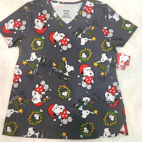 Peanuts | Tops | Peanuts Festive Holiday Christmas Snoopy Scrub Top ...